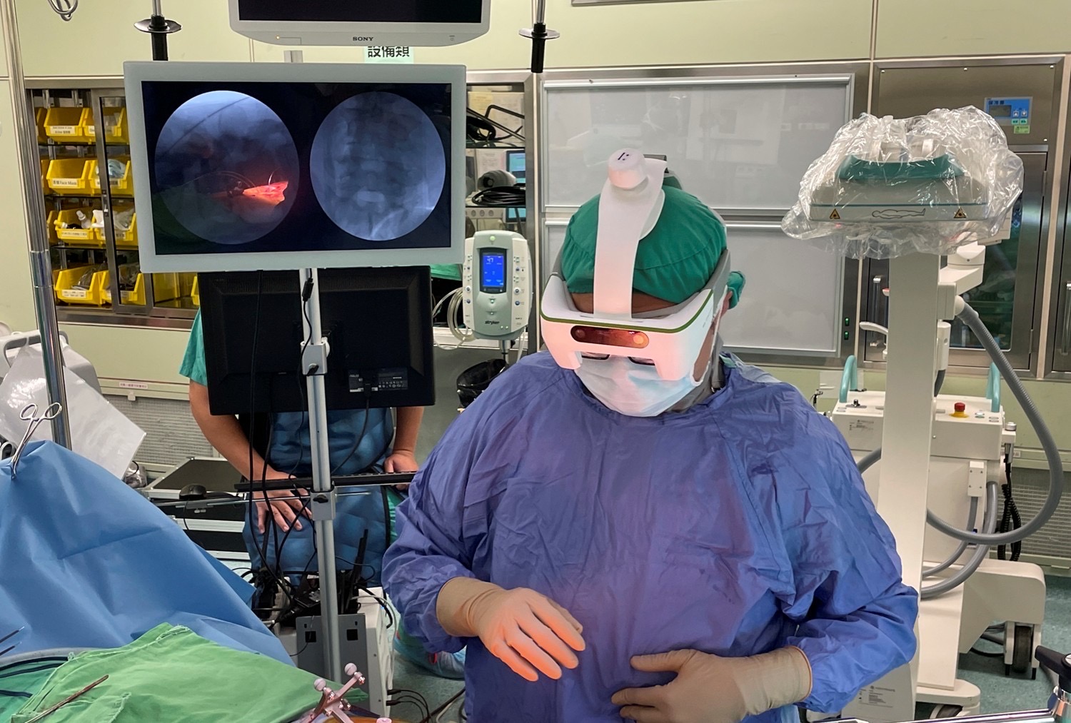 Application of AR Technology in Spinal Surgery Navigation - Spine Doctor 33